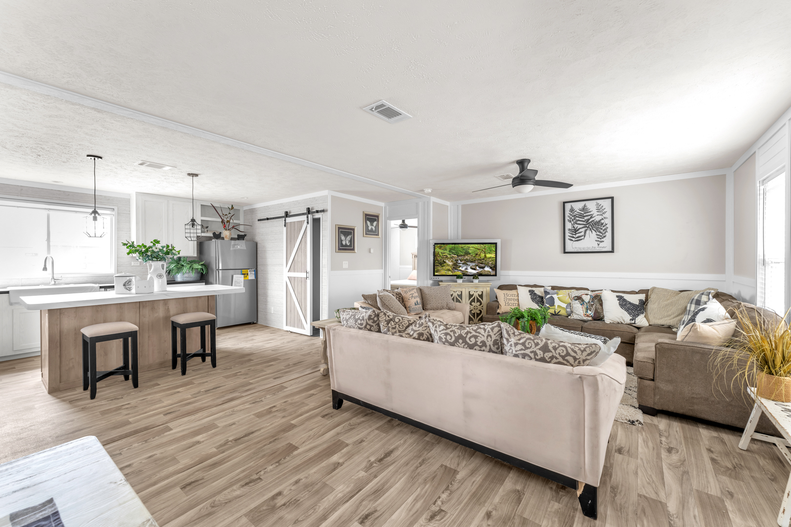 Cavco - Seguin | Manufactured Homes, Modular Homes and Park Model RVs ...